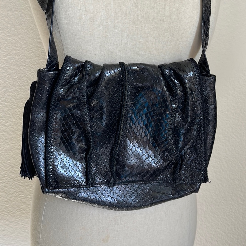 Sharif Black Leather Vintage Snake Croc Embossed Tass… - Gem
